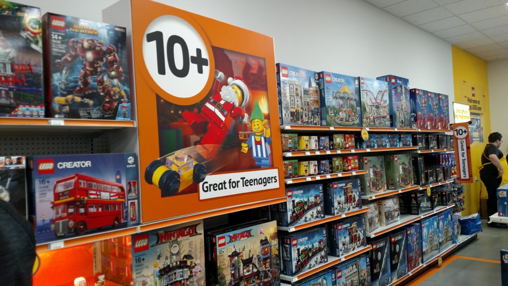 LEGO Pop-Up Workshop Open in Smith Haven Mall, Lake Grove, NY – I LUG NY